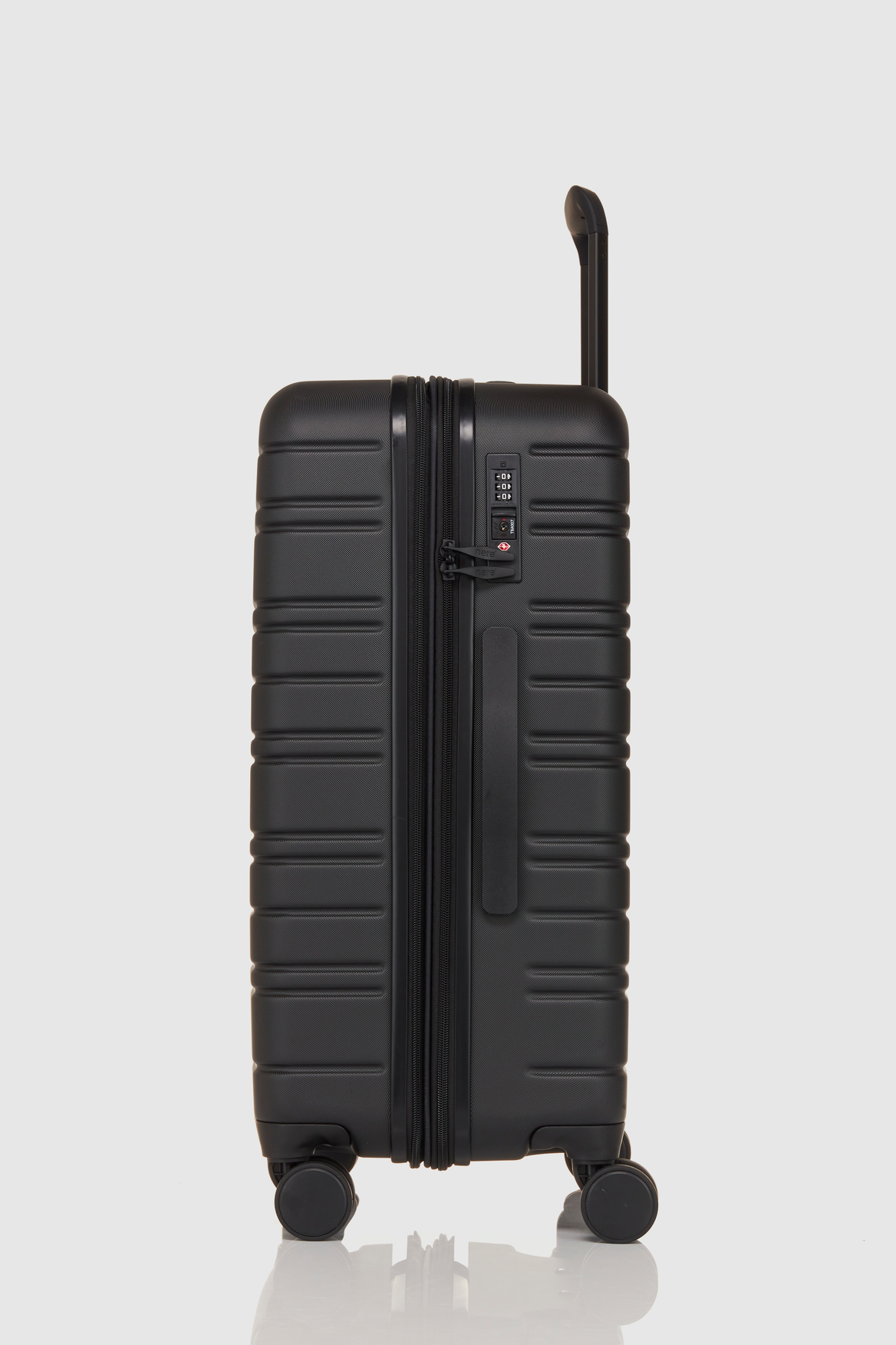 Stori 65cm Suitcase Black – NereTravel UK